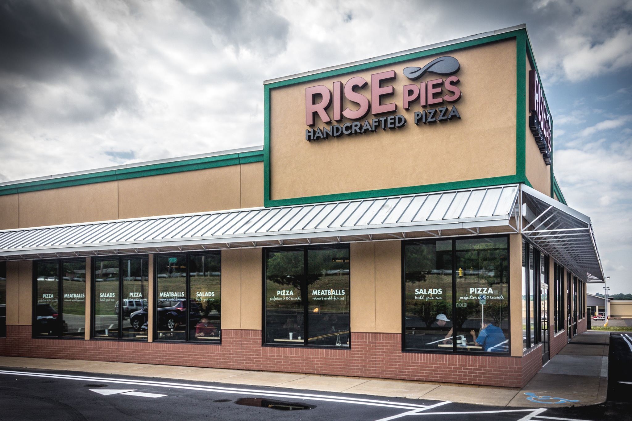 Rise Pies Opens New Niles, OH Location | Rise Pies